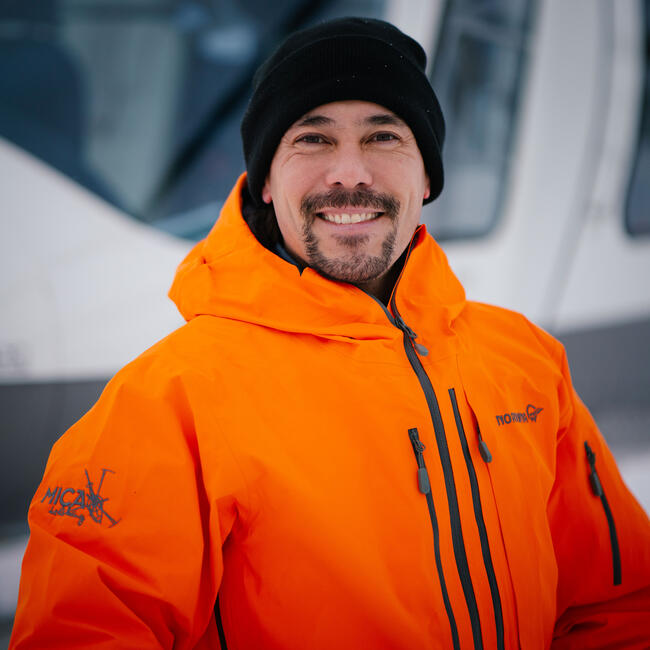 The Mica Team | Mica Heliskiing