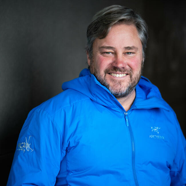 The Mica Team | Mica Heliskiing